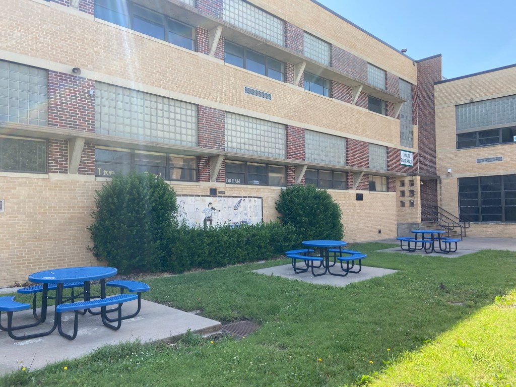 Chester I. Lewis Academic Learning Center – IC in the ICT